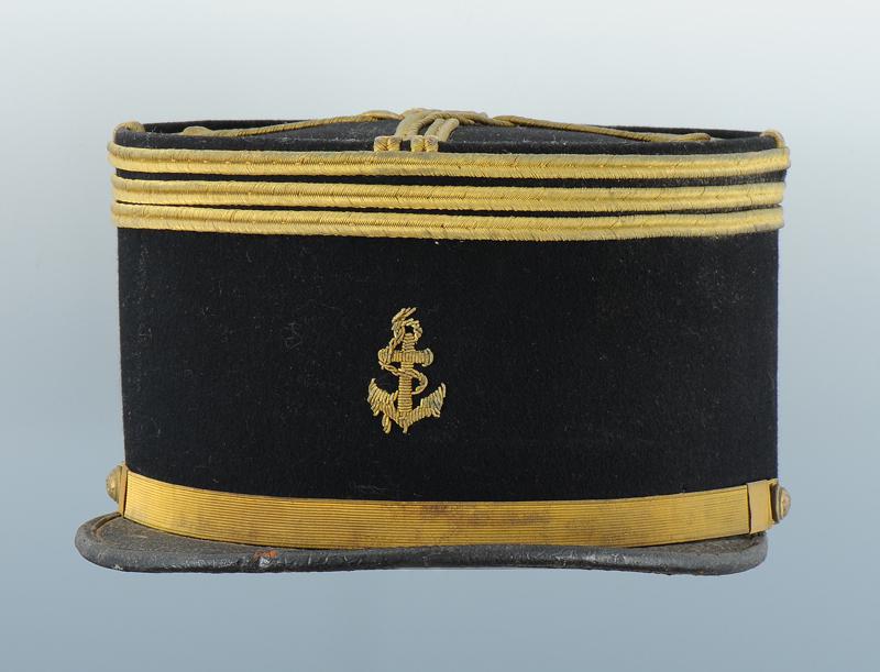 KÉPI DE CAPITAINE DE L'INFANTERIE DE MARINE, modèle 1931.