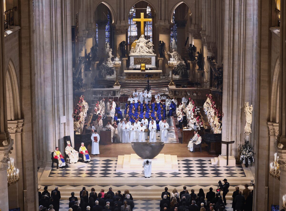 Concelebrating at Notre-Dame - Notre-Dame de Paris