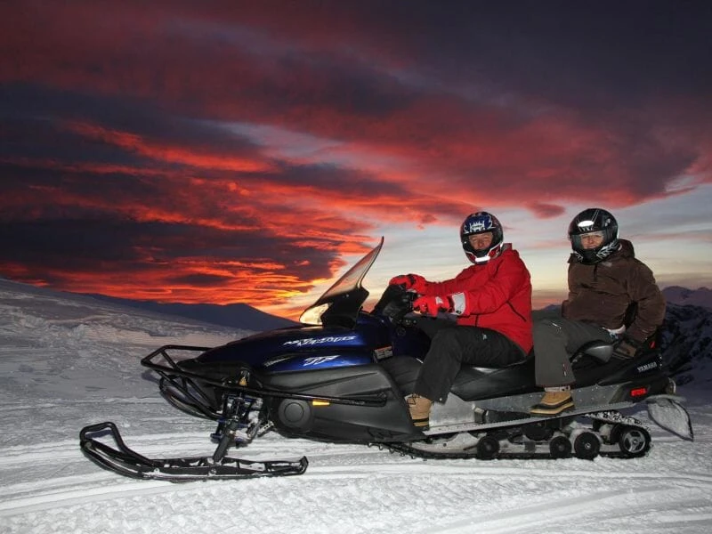 Randonnée en motoneige près de Gap - Station de Vars | Votre wishlist ...